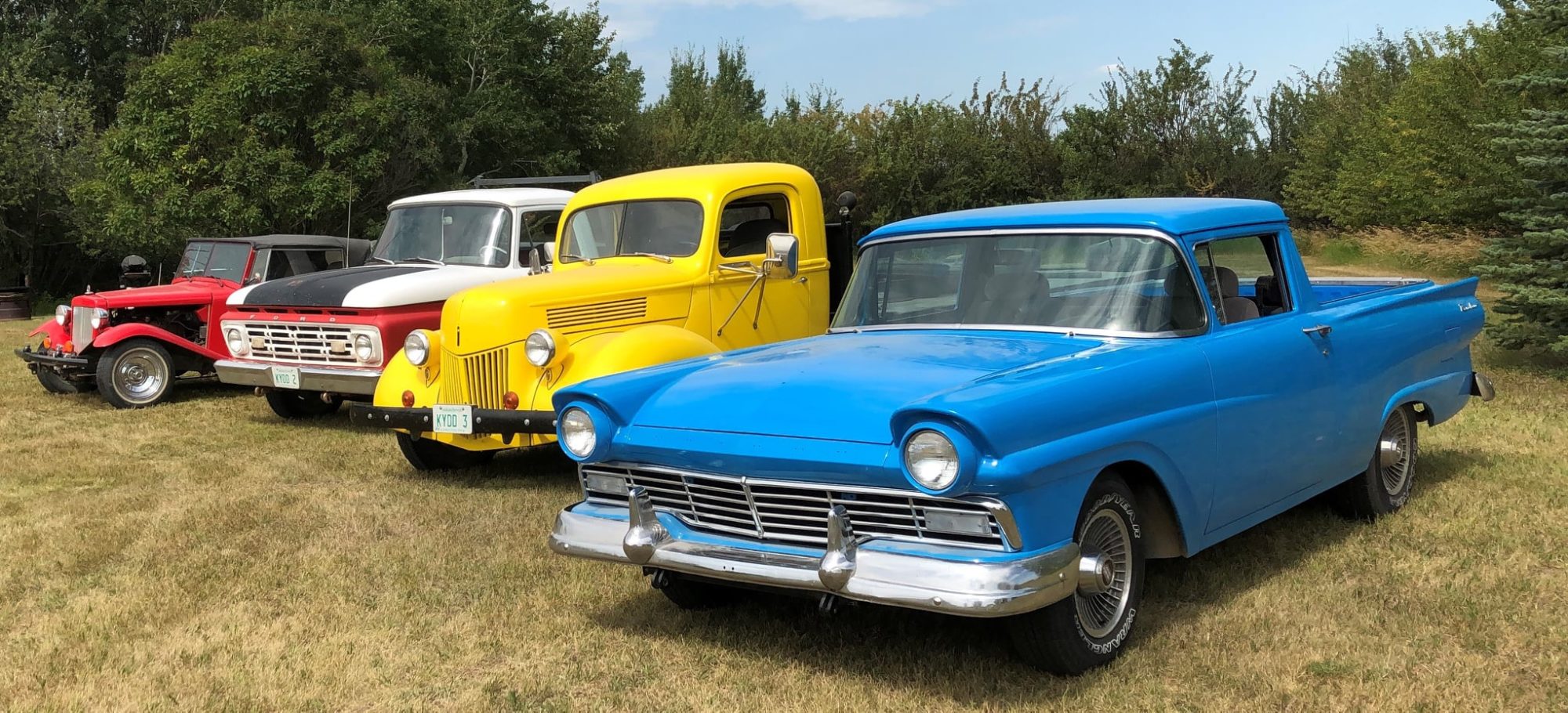 CARS, CARS, CARS! Draggins Rod & Custom Car Show | Family Fun Saskatoon
