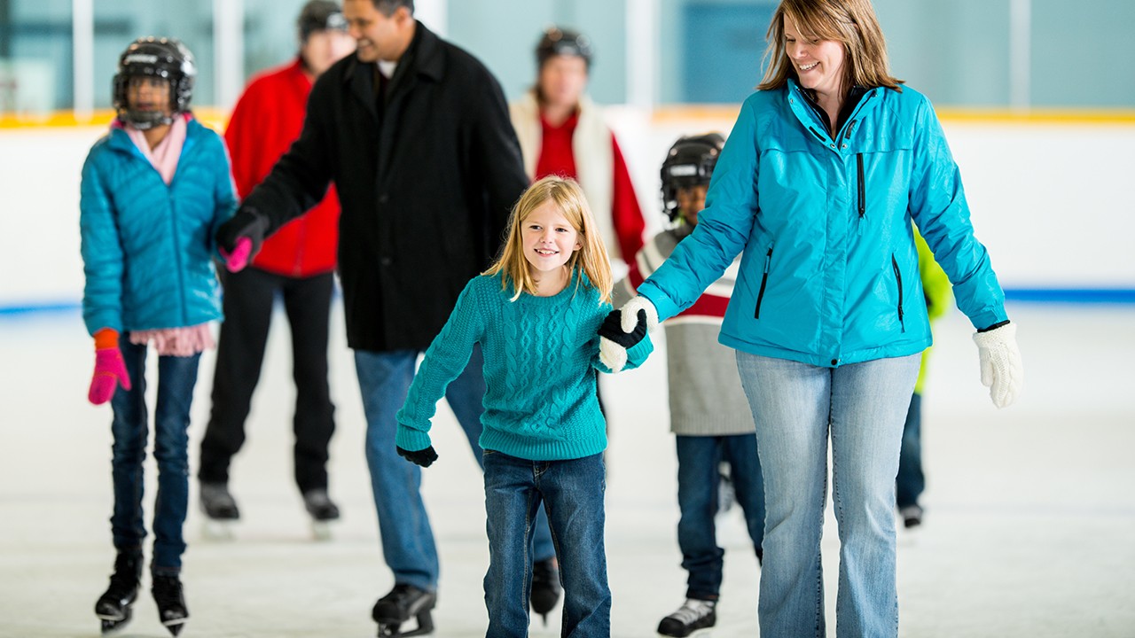 Family Day Toonie Skate | Family Fun Vancouver