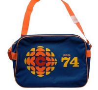 A Christmas Gift Guide for Travellers - Family Fun Canada